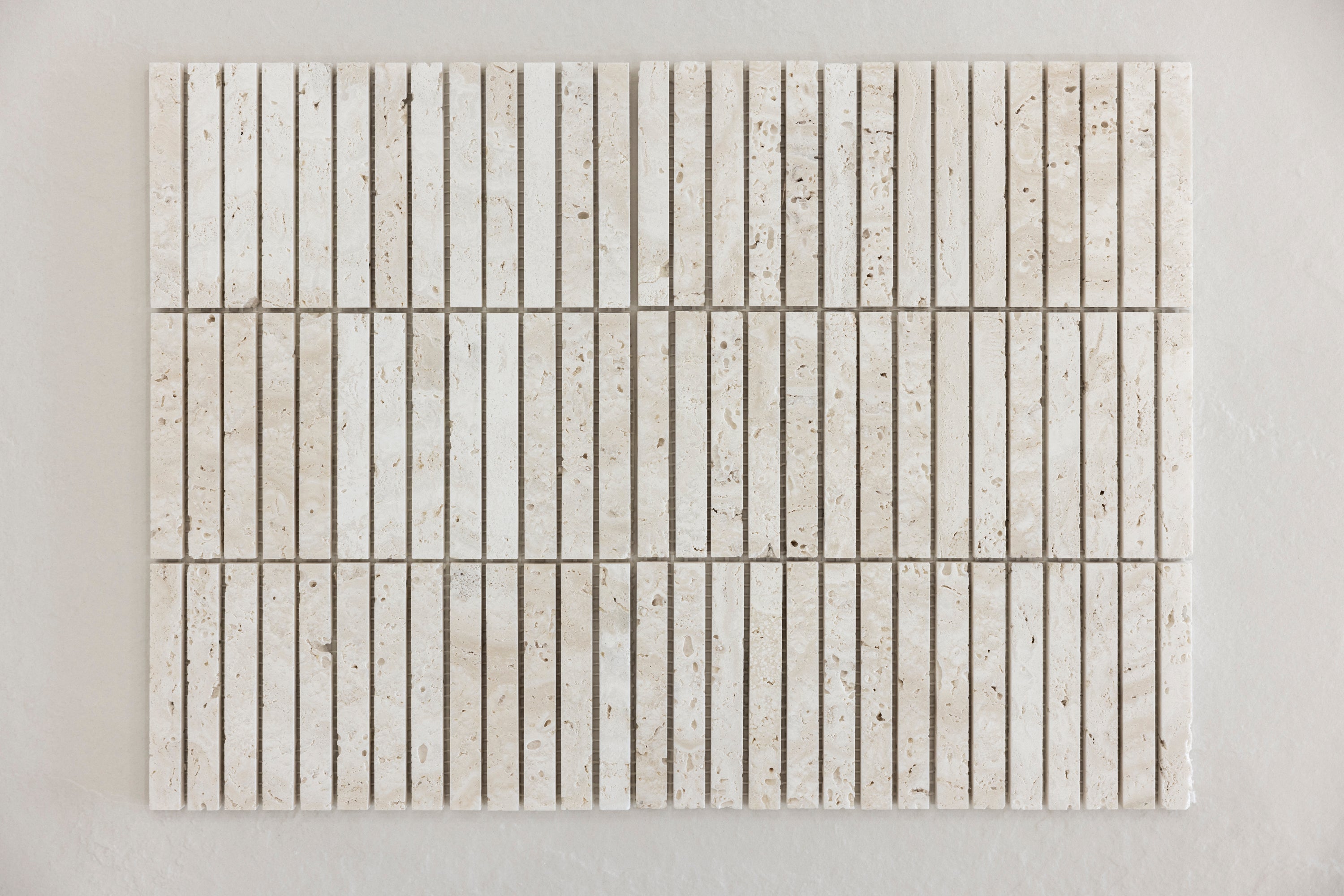SUPERWHITE + ALMOND TRAVERTINE FINGER MOSAIC – Arlo Stone & Finishes