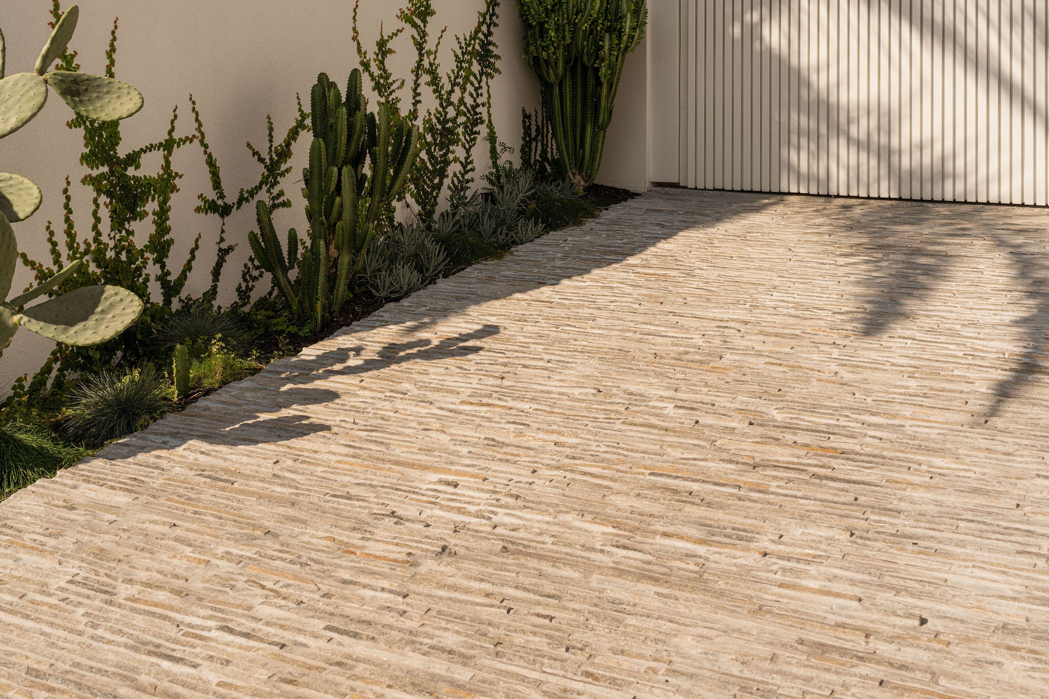 Cobblestone - Fillet Style – Arlo Stone & Finishes