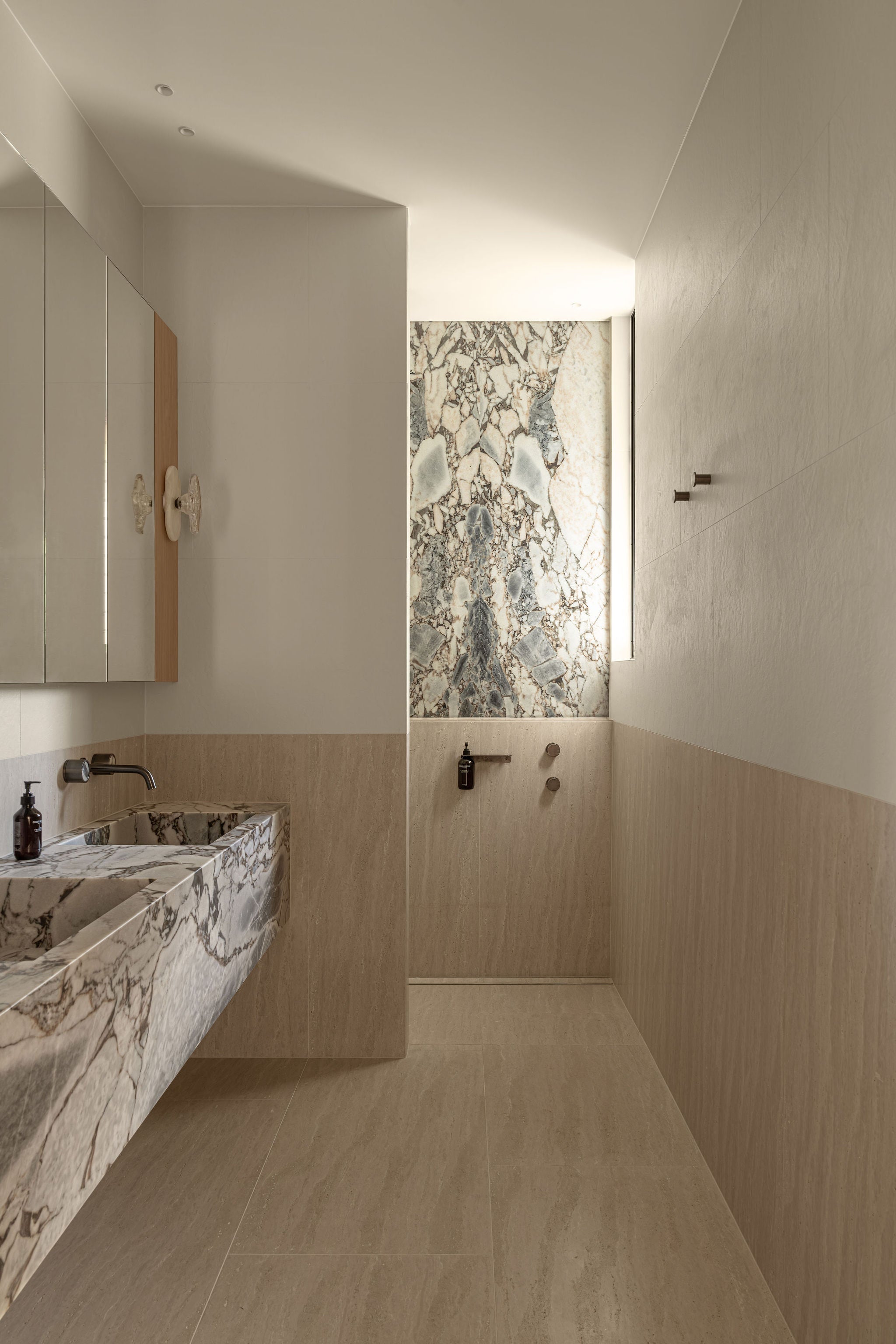 Aspro Tile – Arlo Stone & Finishes