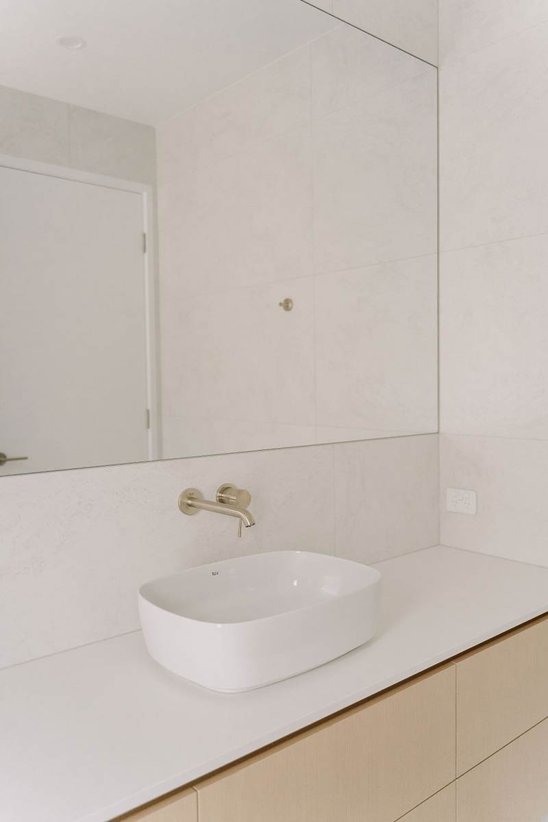 Oomoo Duplex Project – Arlo Stone + Finishes