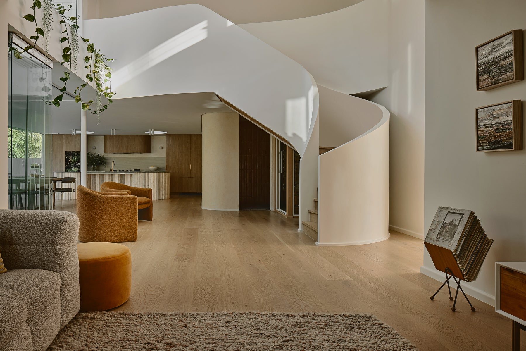 Superwhite Travertine Flutes – Arlo Stone & Finishes